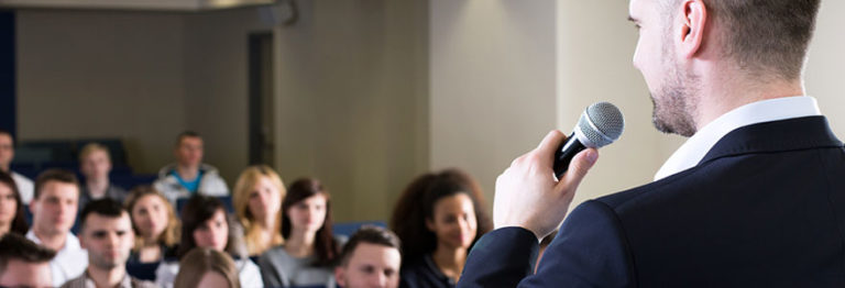 En quoi consiste le métier de conférencier d'entreprise?